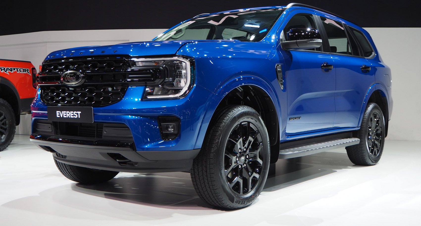 Ford Everest III (U704) 2.0d Bi-Turbo (209 Hp) 4x4 Automatic